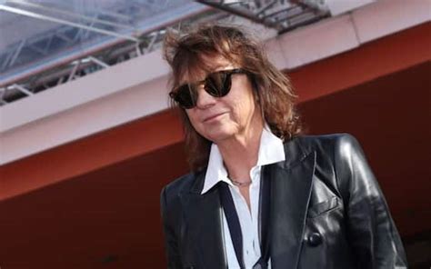 Sei Nellanima Arriva Il 2 Maggio Su Netflix Il Film Su Gianna Nannini