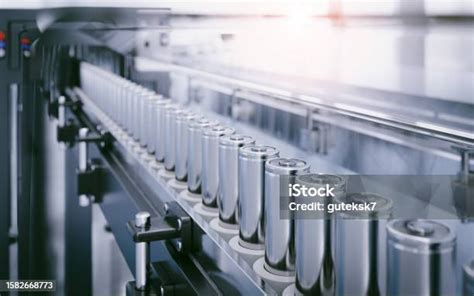 자동차 또는 전기 자전거 산업을 위한 리튬 배터리 셀 생산 라인 배터리 전원에 대한 스톡 사진 및 기타 이미지 배터리 전원 제조 산업 Istock