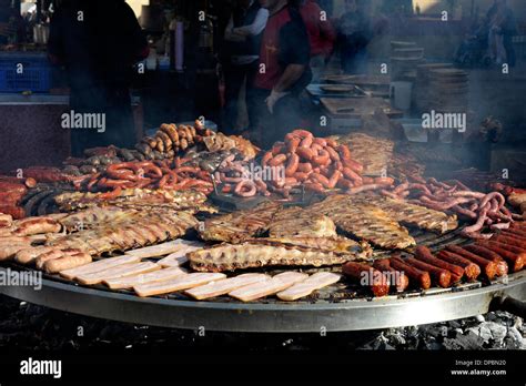 Huge barbecue hi-res stock photography and images - Alamy