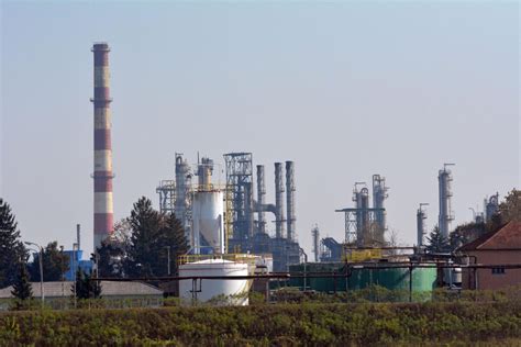 Russian Oil Refineries In Bosnia Accumulating Losses N1