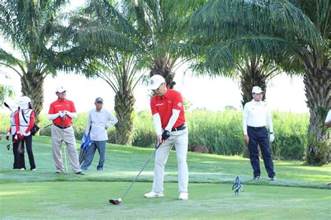 ការប្រកួតកីឡាវាយកូនហ្គោលមិត្តភាពកម្ពុជា ចិន លើកទី៦៥ រវាងក្រសួងមហាផ្ទៃ និងស្ថានទូតចិន