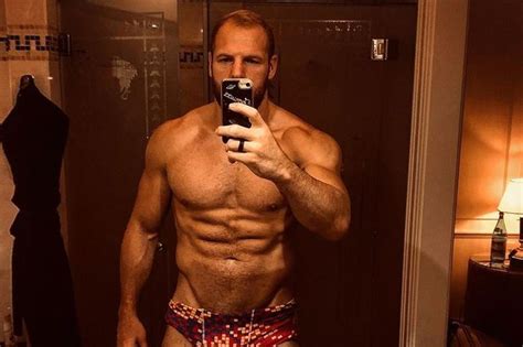 James Haskell Shows Off Post Jungle Body In Budgie Smugglers After Im A Celeb Diet Irish
