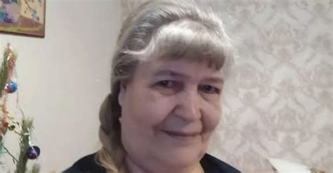 Реших да предам ключовете от апартамента на зет ми още на масата но в