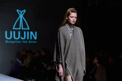 УУЖИН бүтээгдэхүүн “Сарлагийн шилдэг хөөврөн бүтээгдэхүүнээр” шалгарлаа