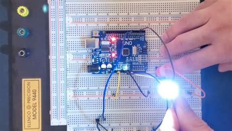 How To Use The 2n2222 Transistor Npn With Examples Diy Engineers