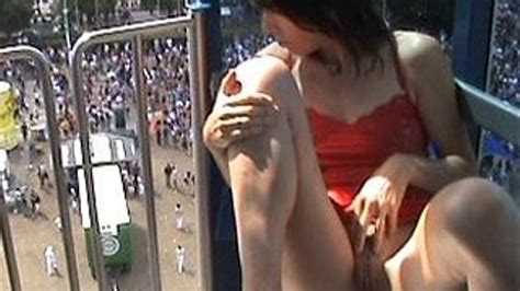 Naked In The Big Wheel Aude Ass Exhibitionnism Clips Sale