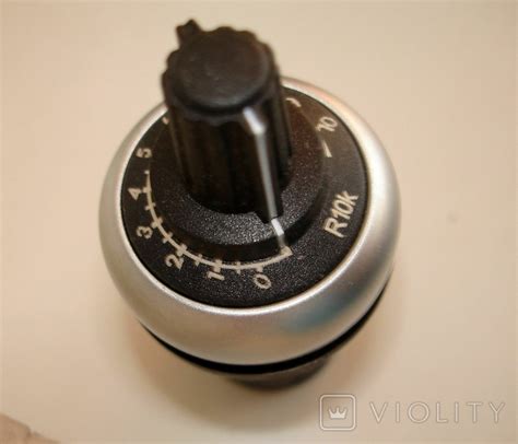 Потенціометр 10 кОм для перетворювачів частоти Потенциометр