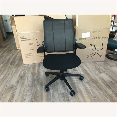 Humanscale Diffrient Smart Chair Aptdeco