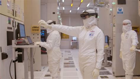 Intel Is Setting Aside Over 2 Billion To Give To Its Employees TechSpot