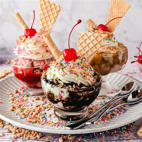 Ice Cream Sundae Images