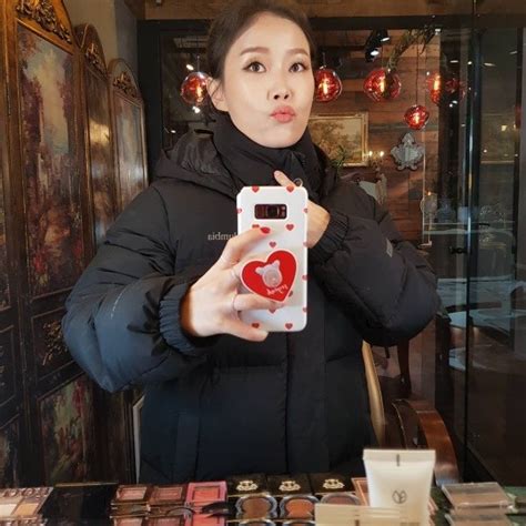 소예 맘 박슬기 워킹맘의 화려한 변신 롱패딩 개시