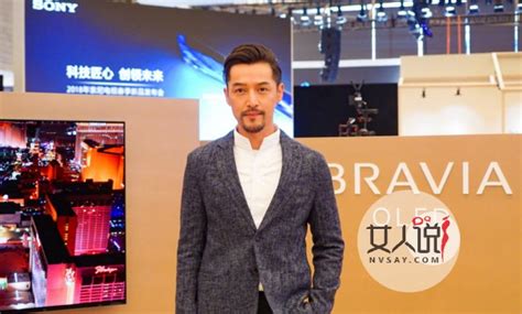胡歌为白血病粉丝送礼物 这样有心的胡歌谁能不爱呢？娱乐新闻海峡网