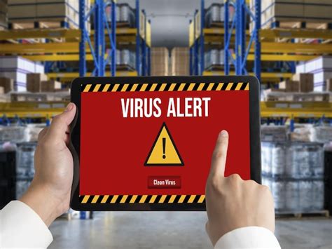 Premium Photo Virus Warning Alert On Computer Screen Detected Modish Cyber Threat Hacker
