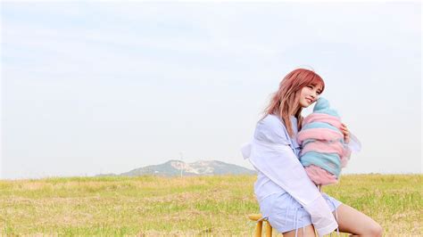 Momo 02 Twice Jyp Ent Fondo De Pantalla 40873394 Fanpop