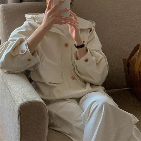 다미엘린 🚚무배봄강추 스트링 후드 숏 바람막이 야상 점퍼 2colors