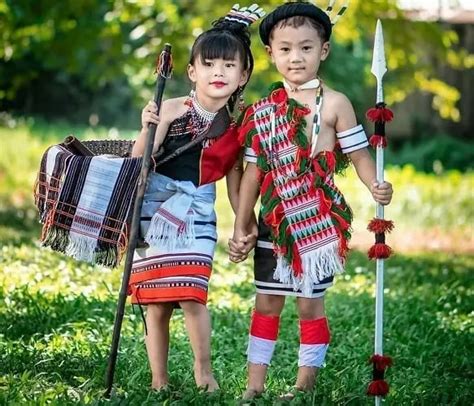 Mizoram Traditional Dress For Man And Woman Unfold Stuffs