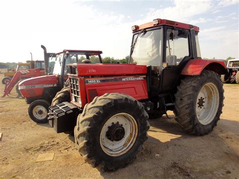 International 1455XL