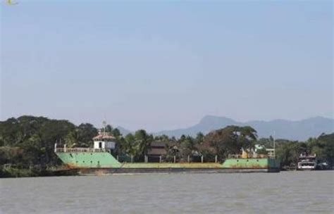 ရခိုင်မှ မောင်တောနှင့် ကျောက်တော်မြို့နယ်တို့တွင် တစ်နေ့တည်း အပြစ်မဲ့ပြည်သူ ၁၄ ဦး လက်နက်ကြီးကျည