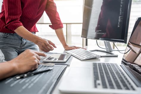 It Lifecycle Management Key Stages And Best Practices