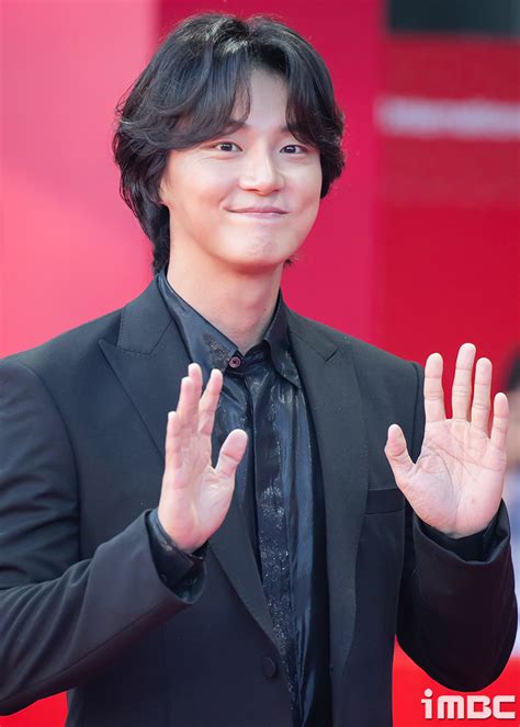 [포토] 윤시윤 핑퐁 눈인사