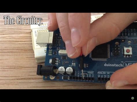 How To Make A Thermometer And Hygrometer With Arduino And A Dht11