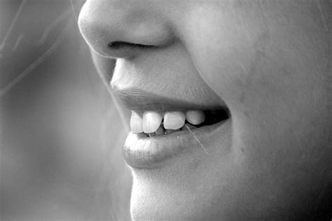 10 Habits To Keep Your Teeth Looking Beautiful A Nation Of Moms