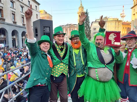 Varese Verde Irlandese Il Miglior Carro è Di Caravate Rete55