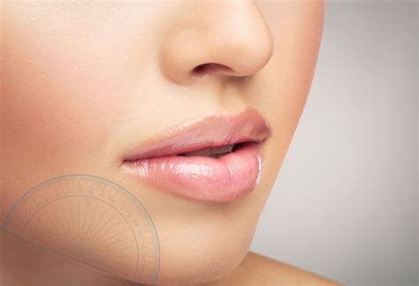 زاویه فک طبیعی چیست؟ بررسی عوامل و روش‌های تشخیص