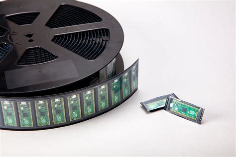 Плата Raspberry Pi Pico стоимостью 4 доллара оснащена двухъядерным процессором Cortex M0 и