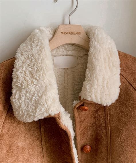 쇼퍼랜드 고퀄리티 카라멜 덤블 스웨이드 하프 무스탕