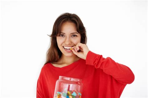Chewing Gum For Memory Fact Or Fiction Natural Healthy News