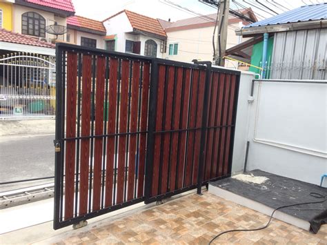 ประตูรั้วอบสีบานเลื่อนซ้อน Unofence ผู้ผลิตและจำหน่าย รั้วเหล็กสำเร็จรูป ราวระเบียงสำเร็จรูป