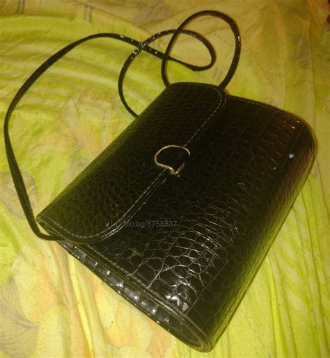 Модна лачена чанта Аксесоари Монтана Модел с прихлупване и дълга дръжка за през рамо