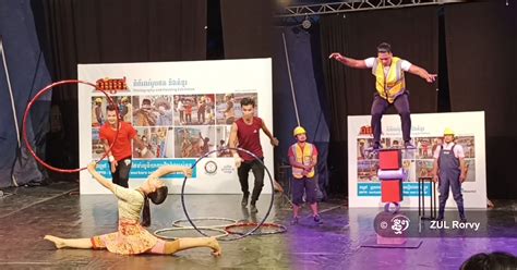 ទស្សនីយភាពសៀកដ៏រស់រវើក នាពិព័រណ៍គំនូរ និងរូបថតរបស់អ្នកថែរក្សាលូ នៅអង្គការហ្វារពន្លឺសិល្បៈ