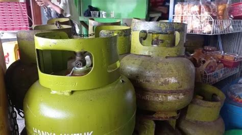 Wacana Beli Gas Elpiji Pakai Ktp Beratkan Masyarakat Poskota