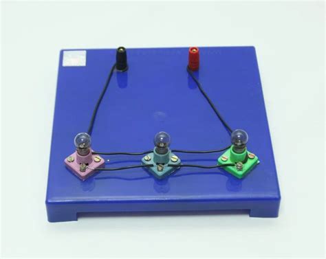 Plastic Blue Domestic Circuit Teaching Model Parallel For School Size 10 X 10 Inch At Rs