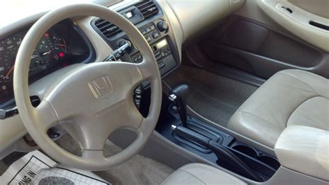 1998 Honda Accord Interior