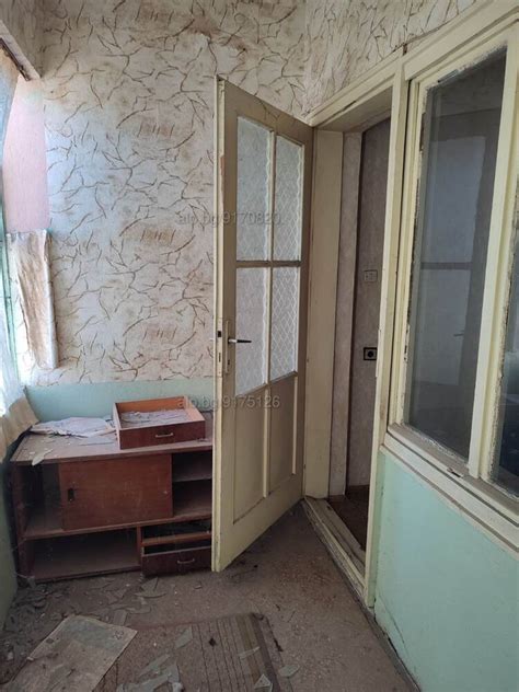 Хасково продавам къща на два етажа Двуетажна къща 96 кв м РЗП 100 кв м двор Къщи Вили