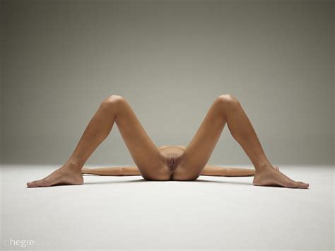 Jessanudebodyart Jessa Nude Body Art 21 14000px Porn Pic Eporner