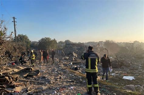 Ракетна атака на місто Дніпро поліція розповіла про страшні наслідки