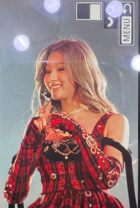 Épinglé Par Aytin Sur Twice Premier Amour