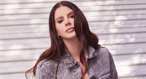 Lana Del Rey Piedra Rodante What We Know About Lana Del Reys Country