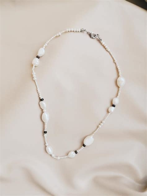 Намисто з натуральних перлів — ціна 450 грн у каталозі Кольє і намиста Купити аксесуари за