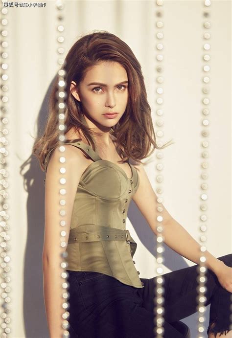 昆凌写真大片曝光，甜美动人，面容漂亮身材劲爆。 搜狐大视野 搜狐新闻