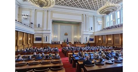 Парламентът прие на първо четене закона за личния фалит
