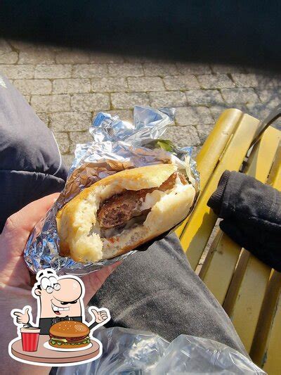 Malmös Burek And Cevapi Malmö Restaurant Menu Prices And Reviews