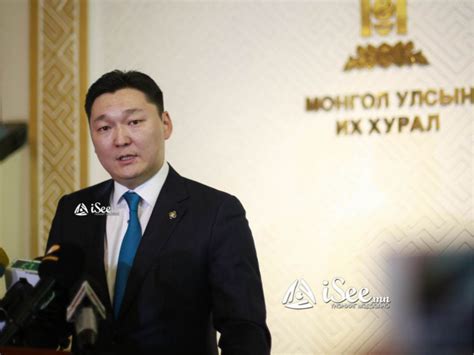 УИХ ын гишүүн Г Тэмүүлэн Үнийн өсөлтийн асуудал ярьж байхад Сангийн