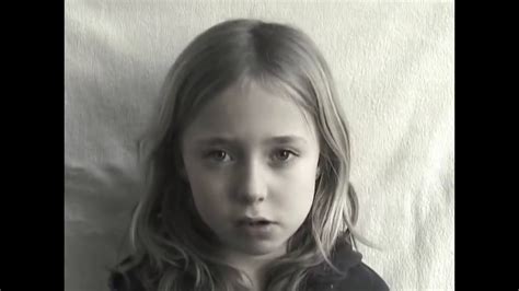 Отец снимал дочь каждую неделю в течении 14 ЛЕТ Youtube