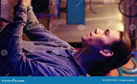 Vertical Video Hackers Evade Police After Ddos Attack Stock Footage Video Of Computer Fear