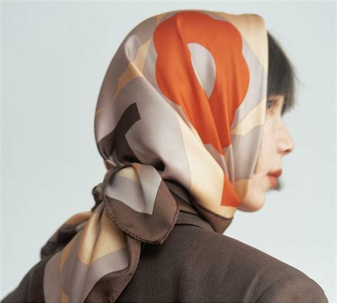Guide To Style A Silk Head Scarf
